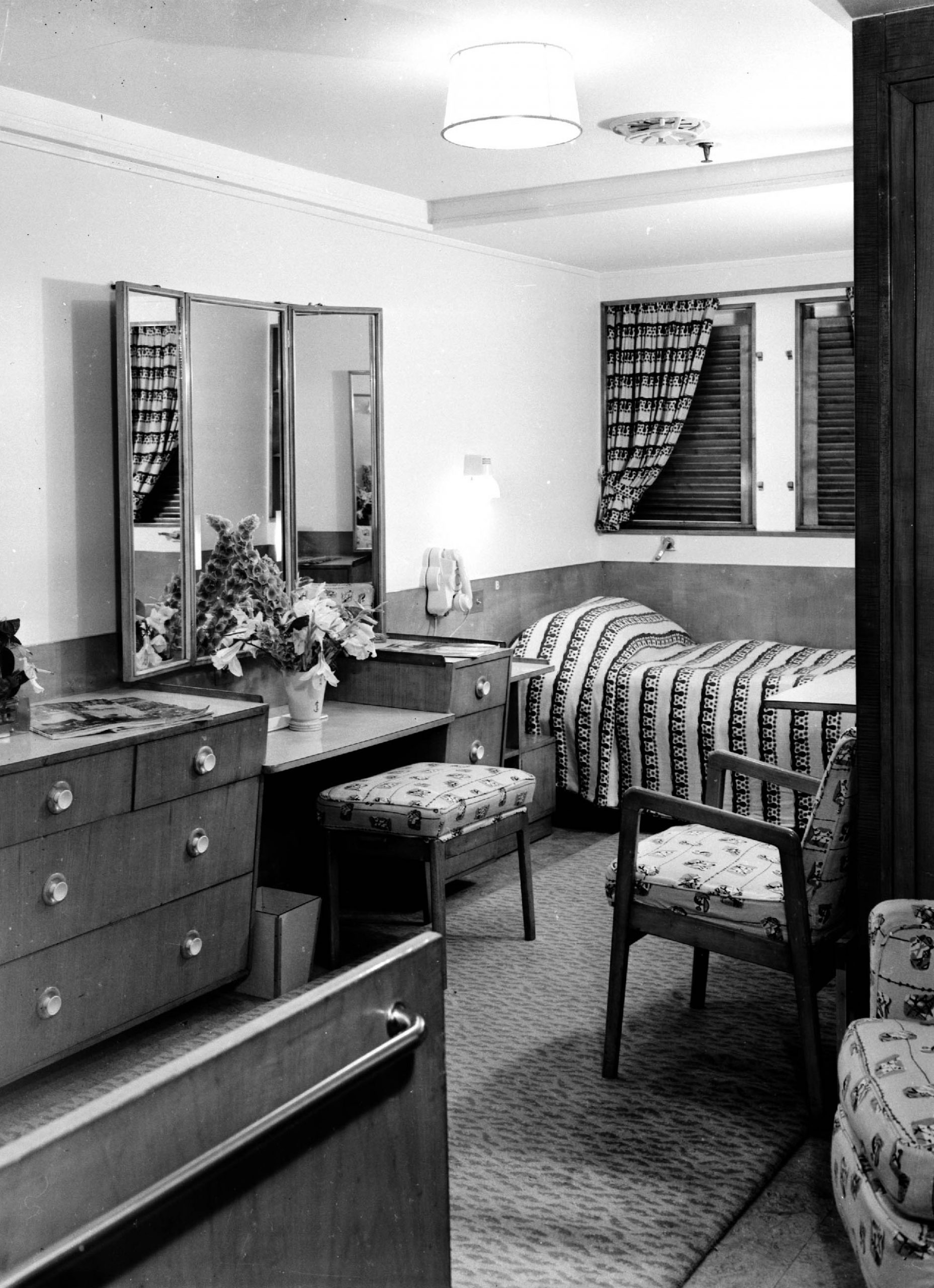 Cruise Ship Interiors through the decades